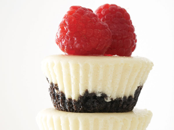 Mini Cherry Cheesecakes | Hy-Vee