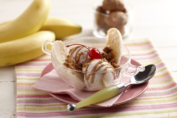 Vegan Banana Split | Hy-Vee
