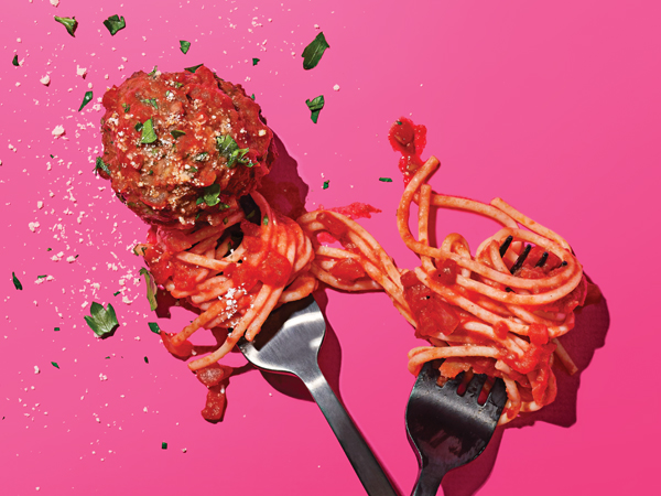 Lighter Spaghetti and Meatballs | Hy-Vee