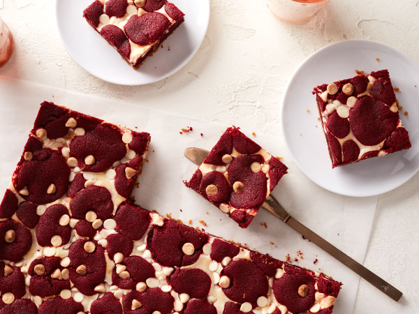 Red Velvet Cheesecake Brownies | Hy-Vee