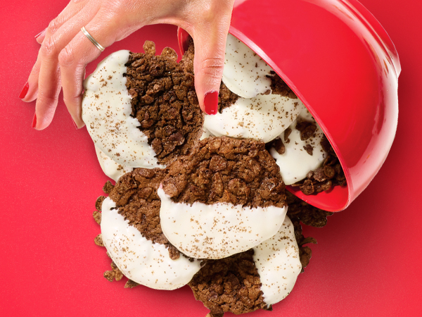 Mexican Hot Chocolate Crunch Cookies | Hy-Vee