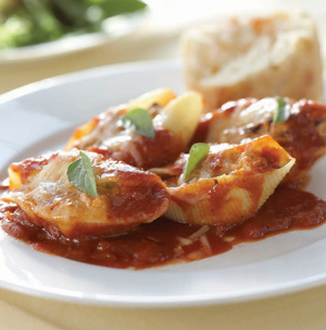Spinach and Vegetable Stuffed Shells | Hy-Vee