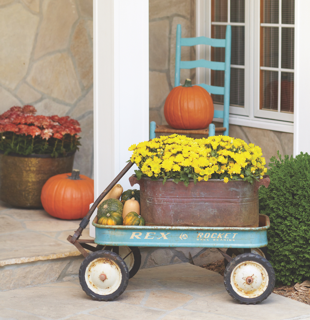 Small Wagon Decorating Ideas Creative Rustic Wagon Wheel Wedding